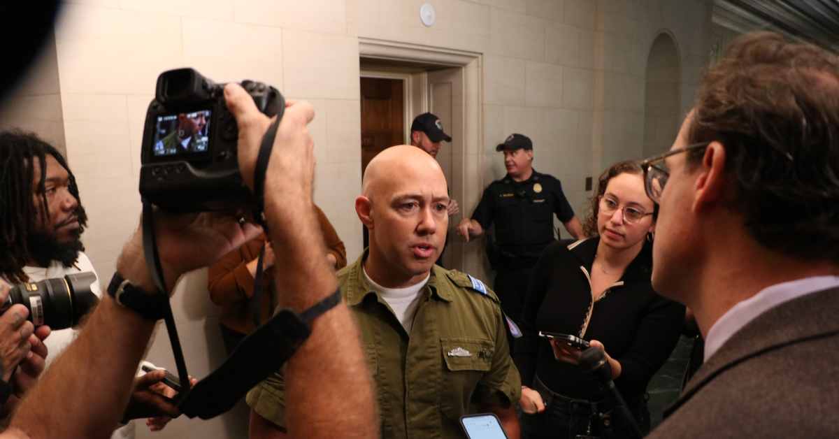 Republican Congressman Pretends He Was Israeli Soldier in Bizarre Stunt ...