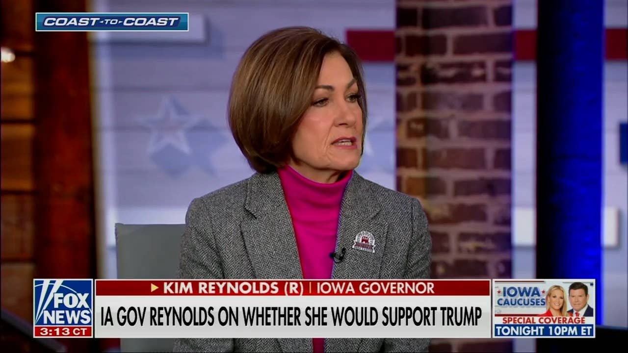 Despite Relentless Attacks, Iowa Governor Says She’ll Support Trump if ...