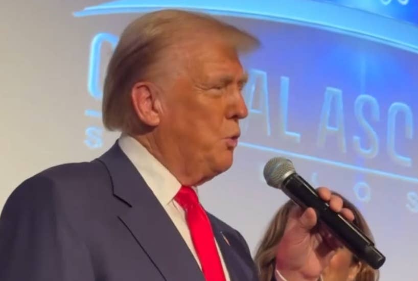 Trump Rambles off Grievances at Mar-a-Lago Pro-Trump Movie Preview ...