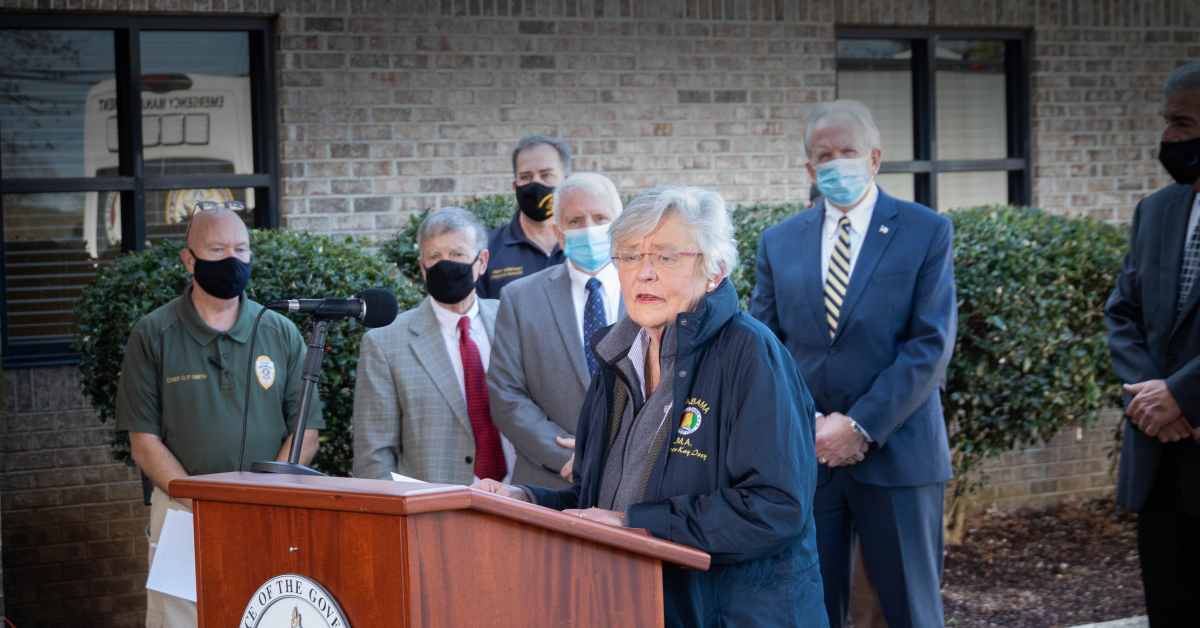 Alabama Governor Raises Flags During Trump Inauguration - MeidasTouch News