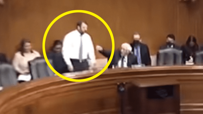 Republican Senator Mullin Tries to Physically Fight Union Leader During ...