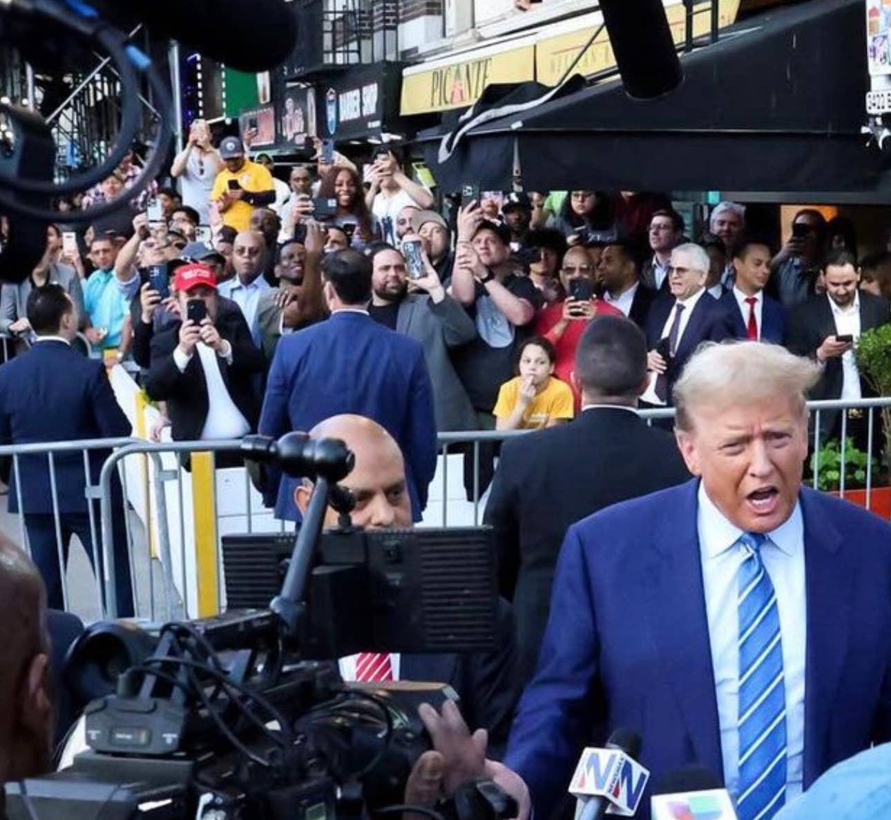 Busted! Trump's Harlem Bodega Visit Was Organized by Pro-Trump ...