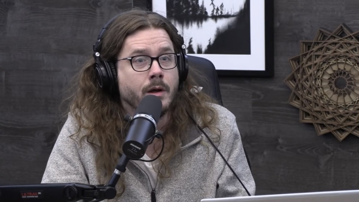 Kari Lake Affirmed Private Ownership of Rocket Launchers in 2021 ...