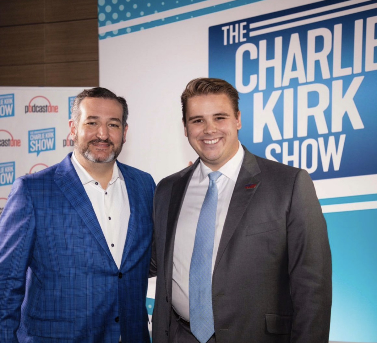 Fox News Producer Locks Twitter Account After Posting Racist Attack on ...