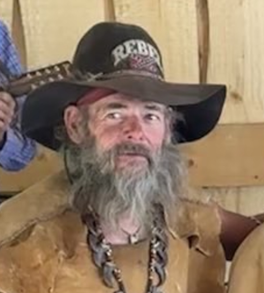 Lauren Boebert Posted a Confederate Flag Image to Her Twitter Account ...