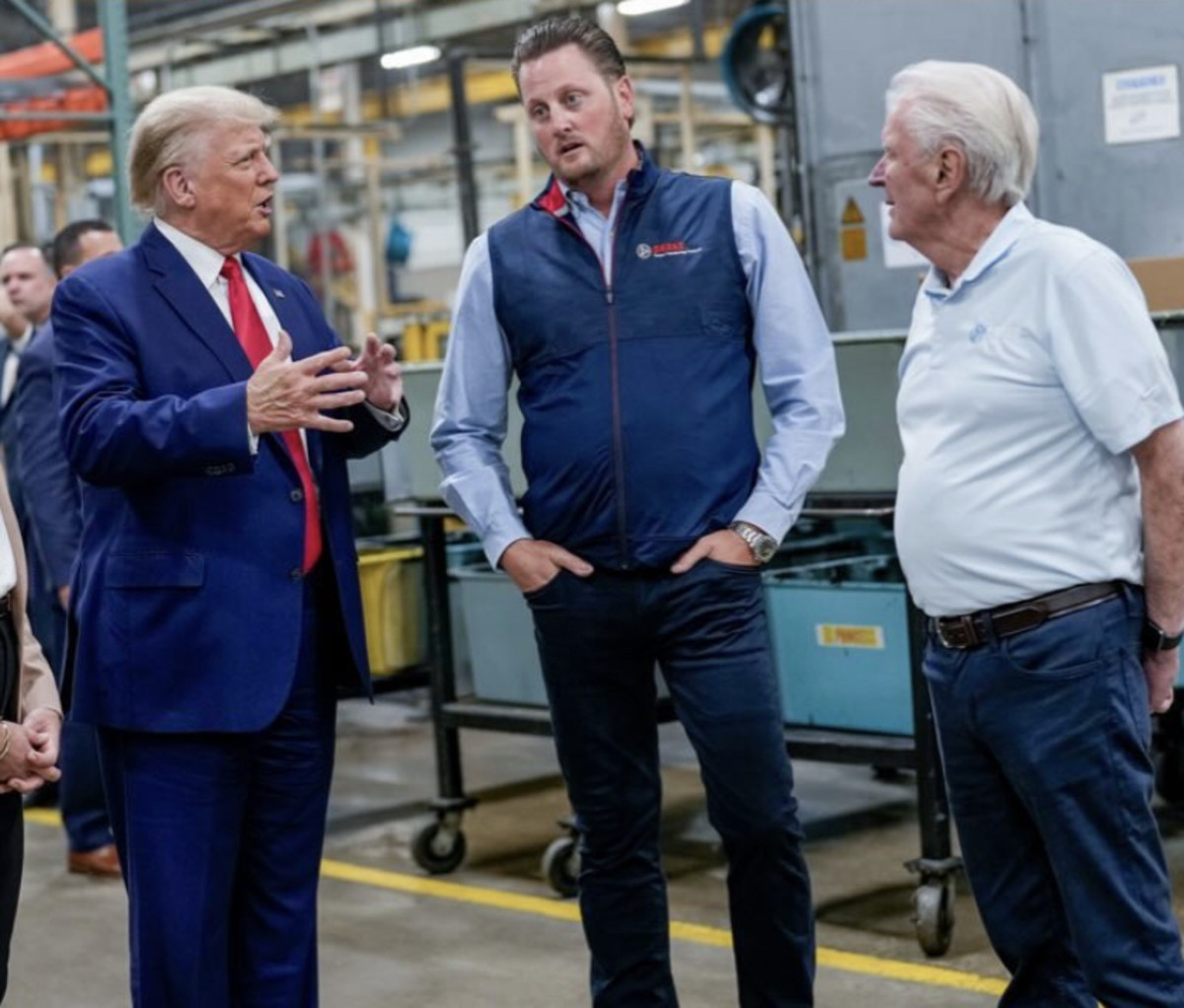 Non-Union Attendees Held Union Signs At Trump's Fake Union Rally ...
