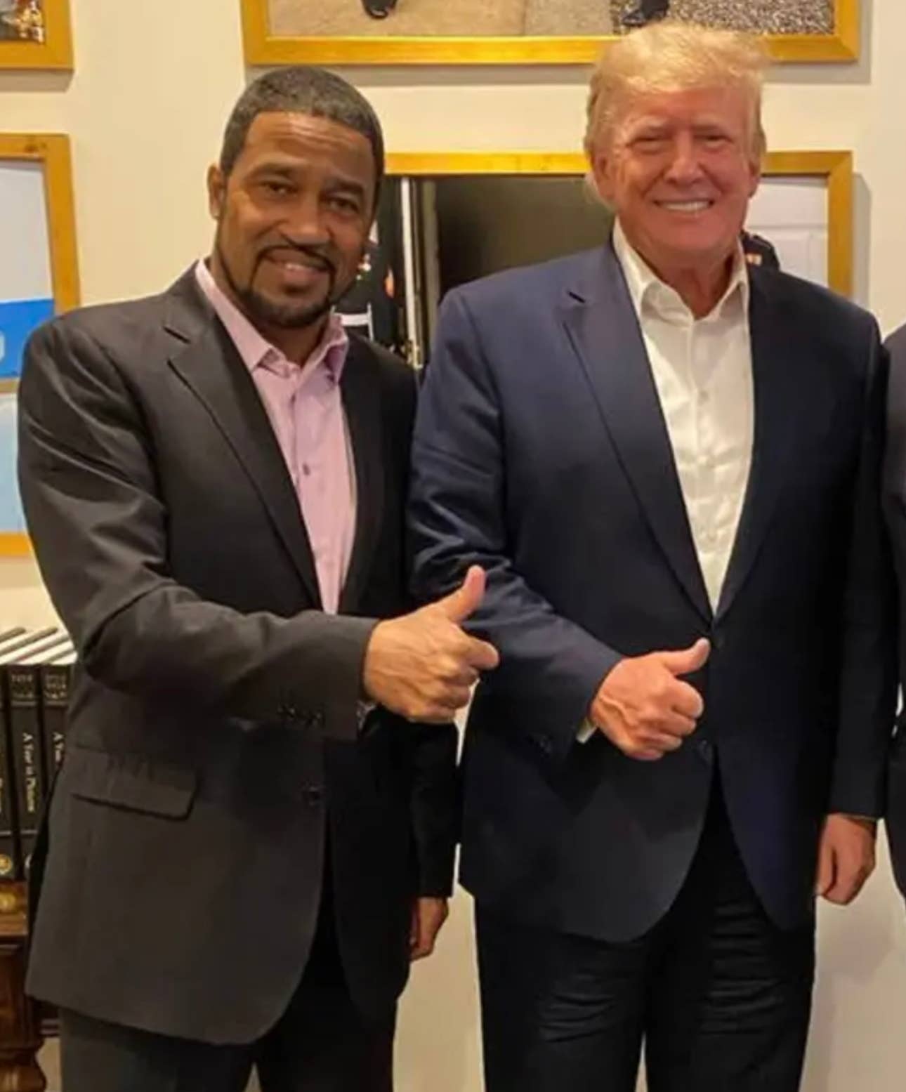 "Kirk Is an A-Hole"— Pastor Darrell Scott Blasted Charlie Kirk For ...