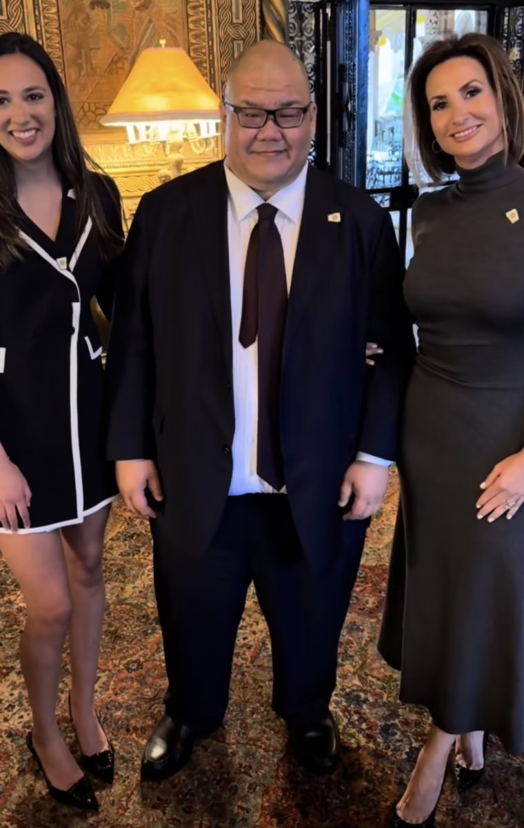 Trump's White House Communications Director Hit With Community Note ...