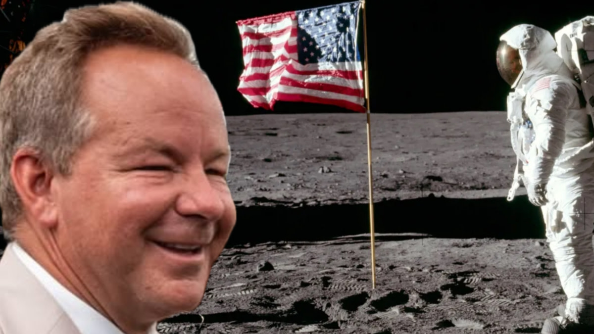 One of Trump's Favorite White House Reporters Denies Moon Landings ...