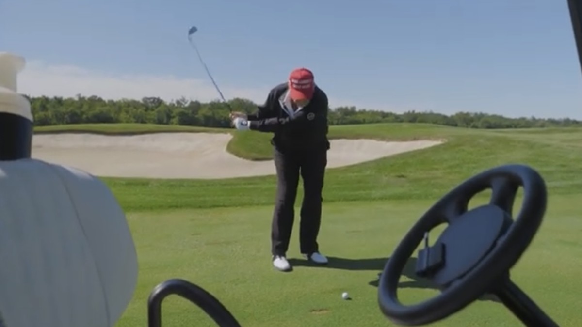 "Release SNAP $”: Protesters Greet Trump on His Way to the Golf Course ...