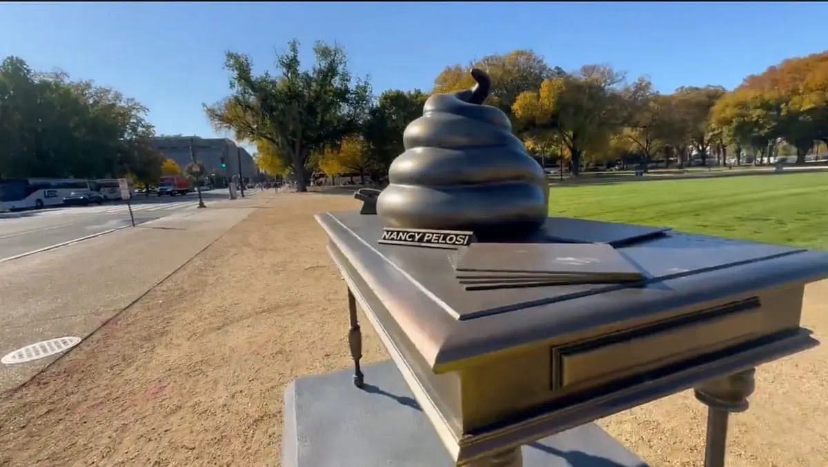 Poop Monument 'Honors' January 6 Insurrectionists on National Mall ...