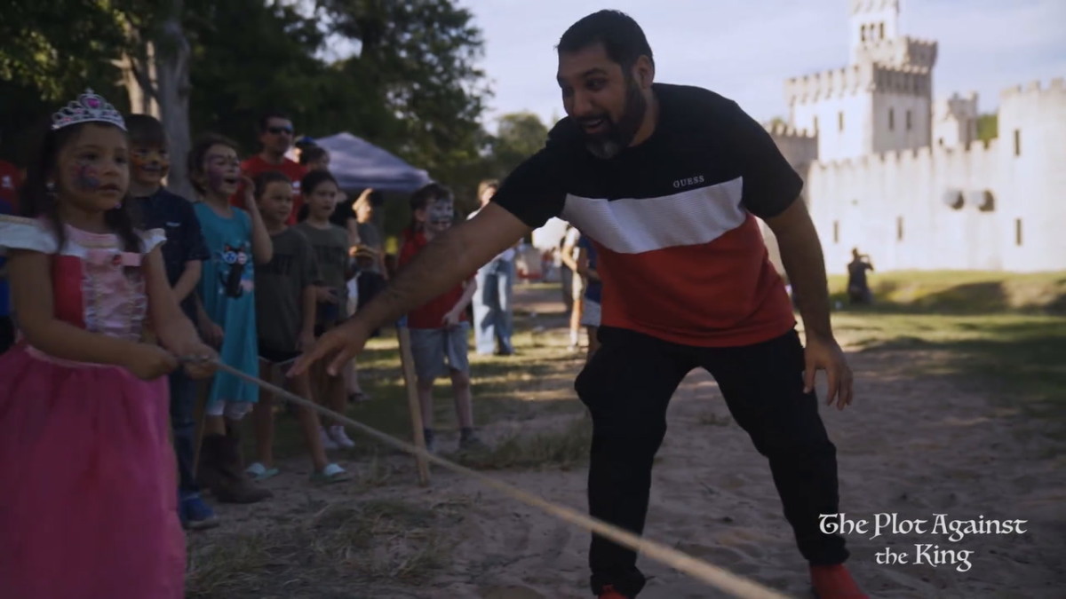 Child Launched Democratic Senator's "Watermelon Head" at Kash Patel ...