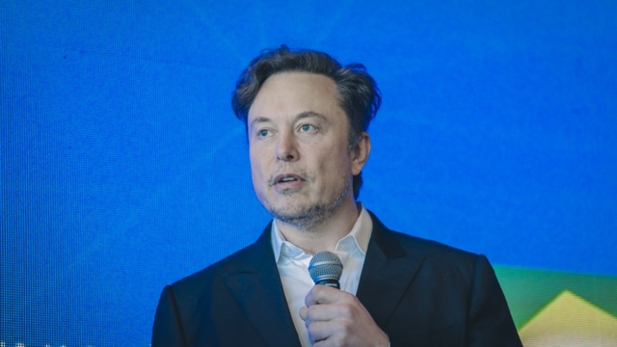 Musk To Step Back From Trump White House After Electoral Defeat in ...