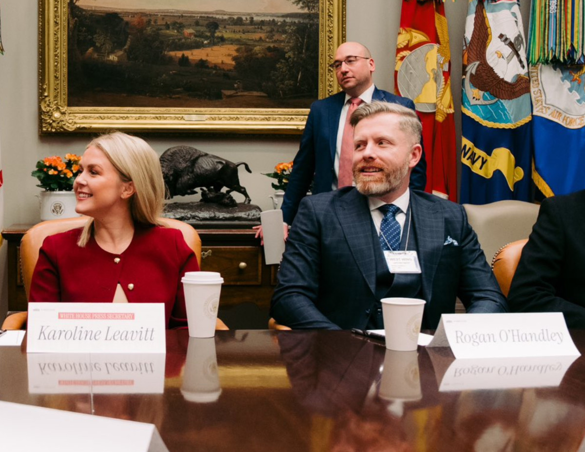 White House MAGA Influencer Reveals Looming RFK Jr. "Bad Baby Formula ...